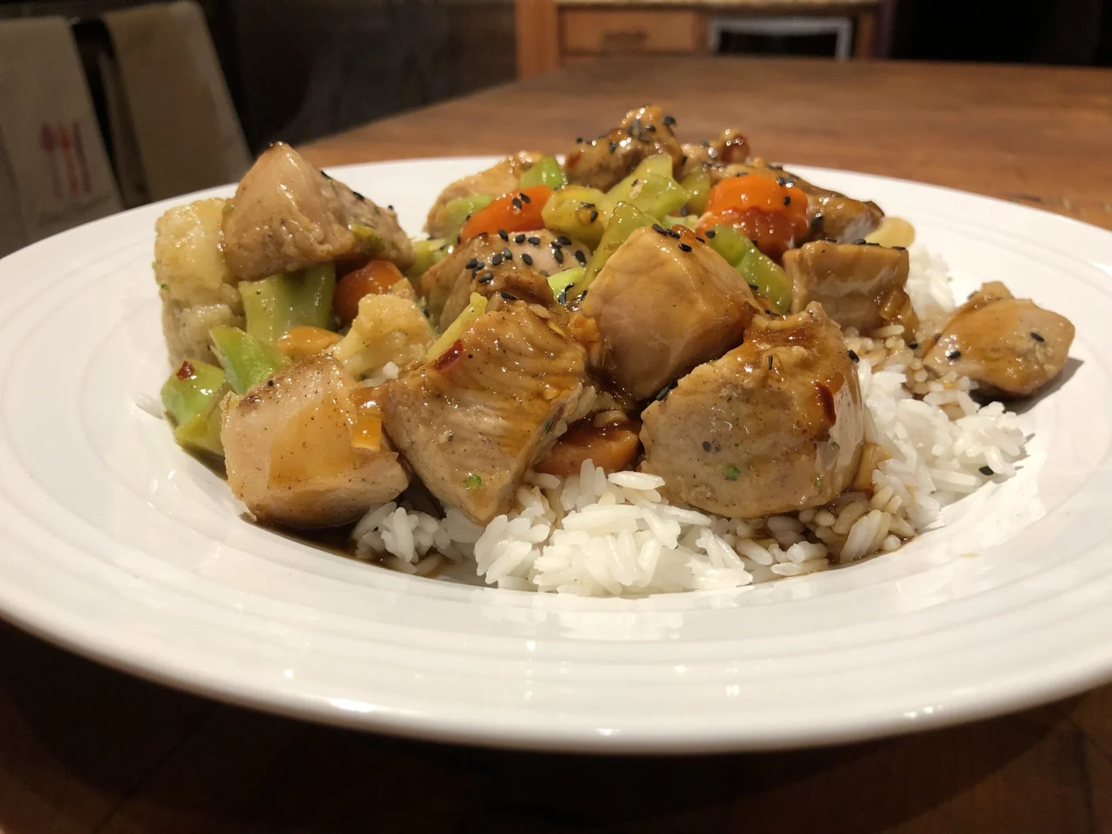 Puerco a la miel-ajonjolí